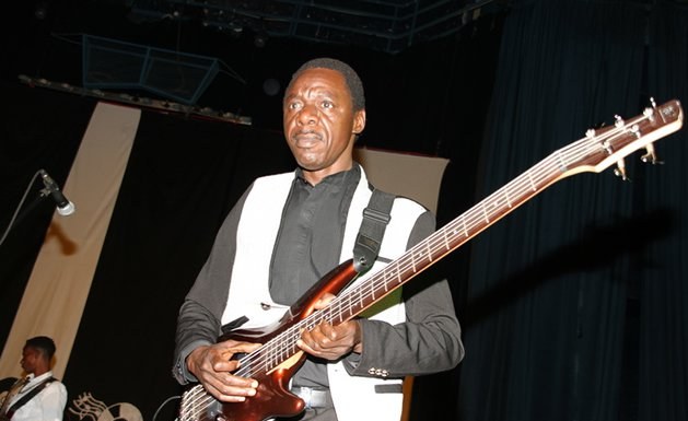 Zimbabwe Music Star Macheso Attacked Over 'Mugabe Links' - allAfrica.com