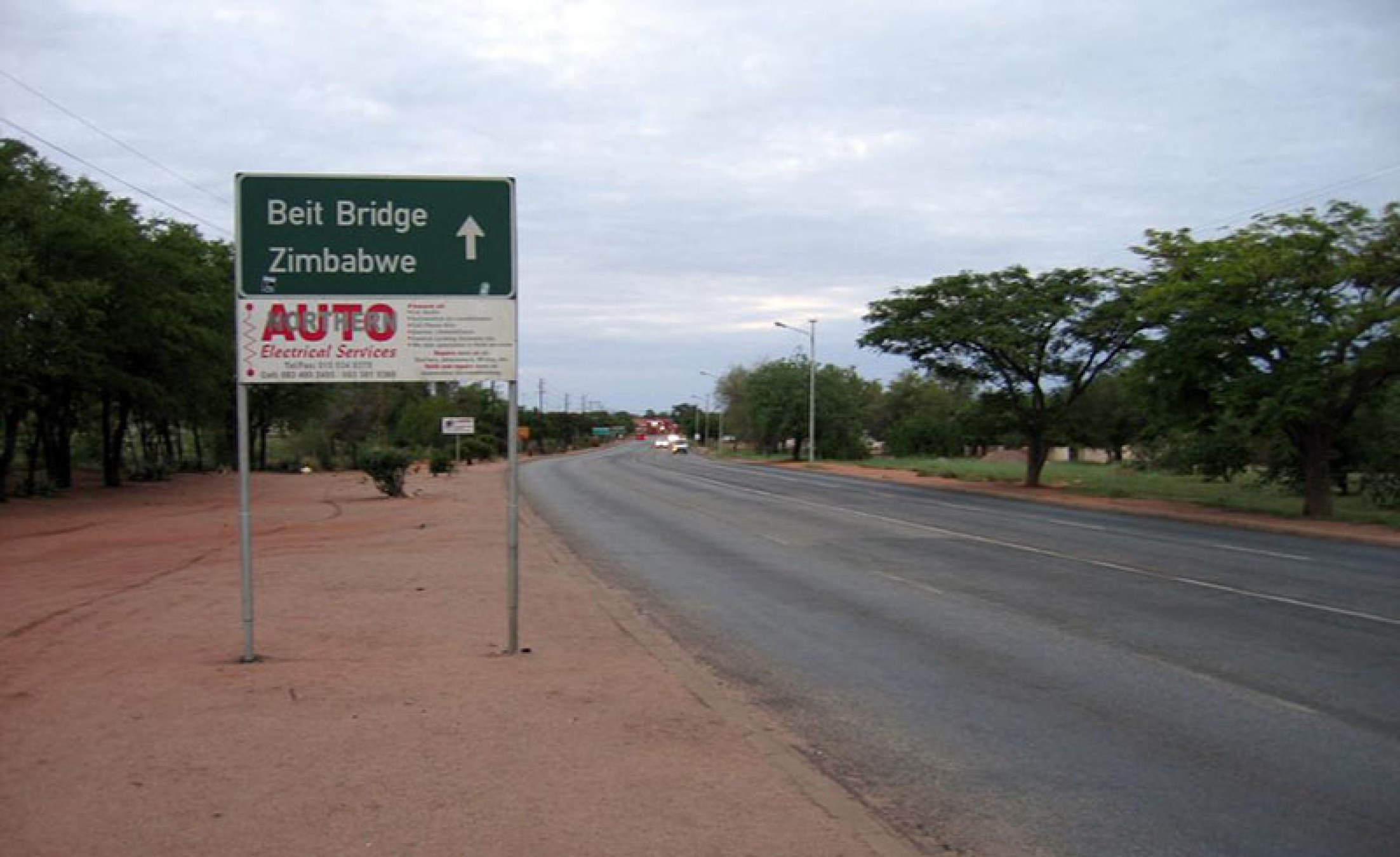 Zimbabwe: Scores Throng Beitbridge Border Post in Last-Minute Travel ...