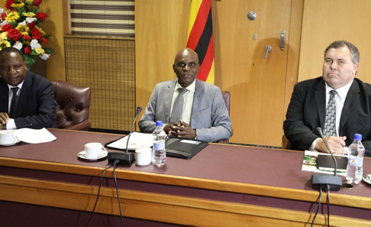 Zimbabwe: John Deere Dangles US$50 Million Deal - allAfrica.com