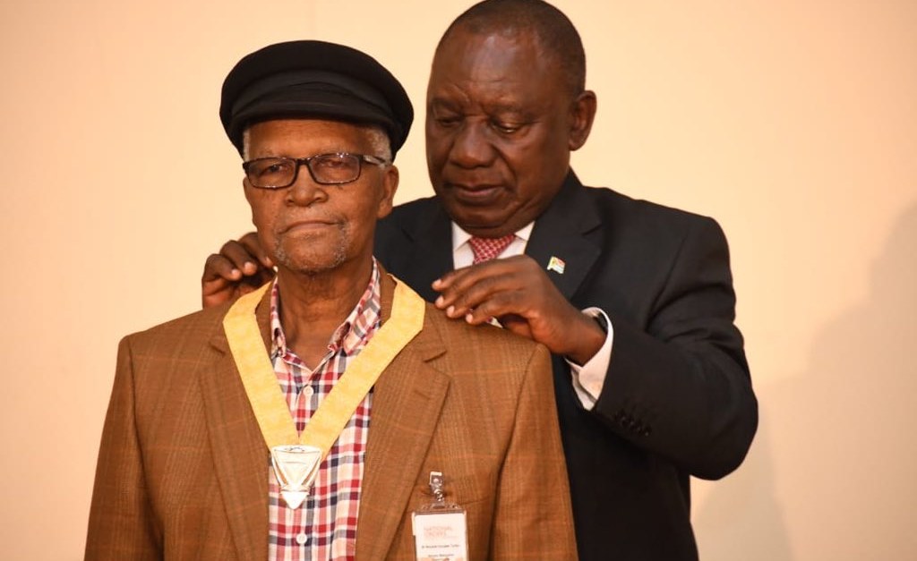 PhotoEssay » President Honours Citizens, Dignitaries with National ...